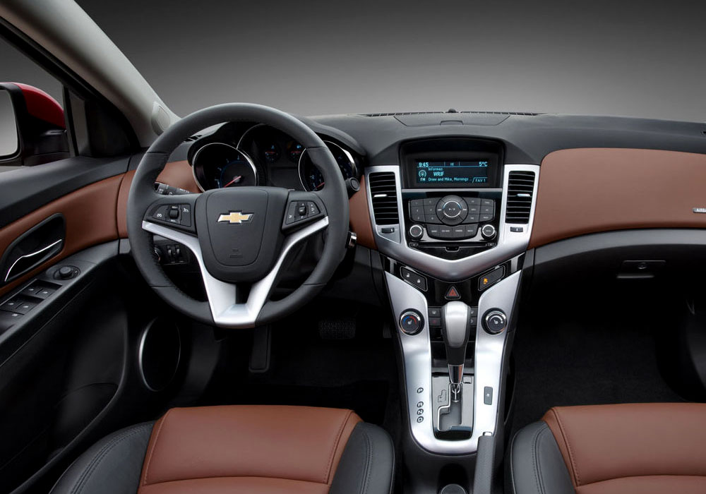 CHEVROLET Cruze en photos HD - wandaloo.com