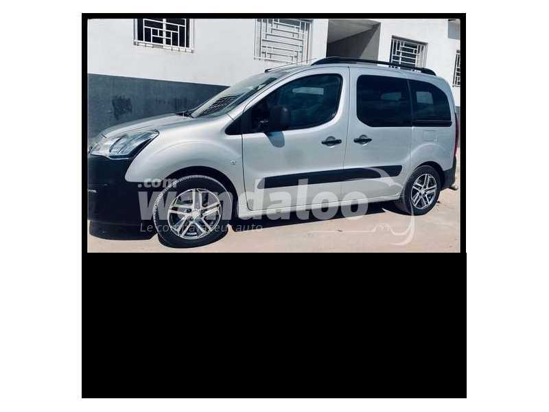 PEUGEOT Partner 2016 Diesel Occasion Tanger Maroc - wandaloo.com